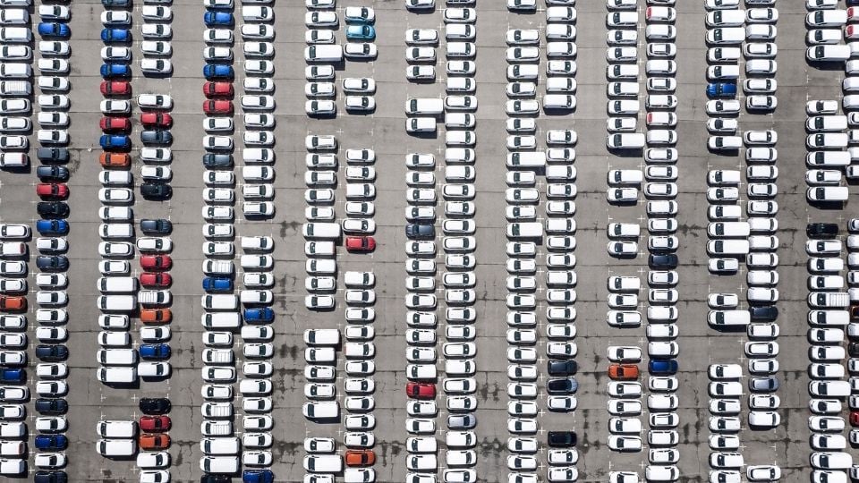 Who is using RTLS in brownfield operations?