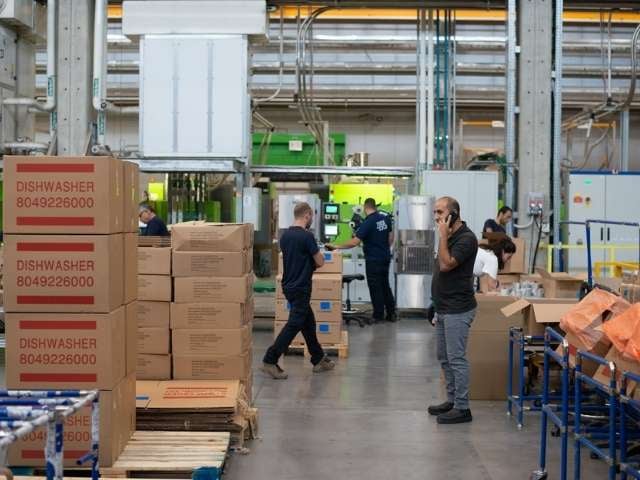 Shop Floor Layout and Production Optimization